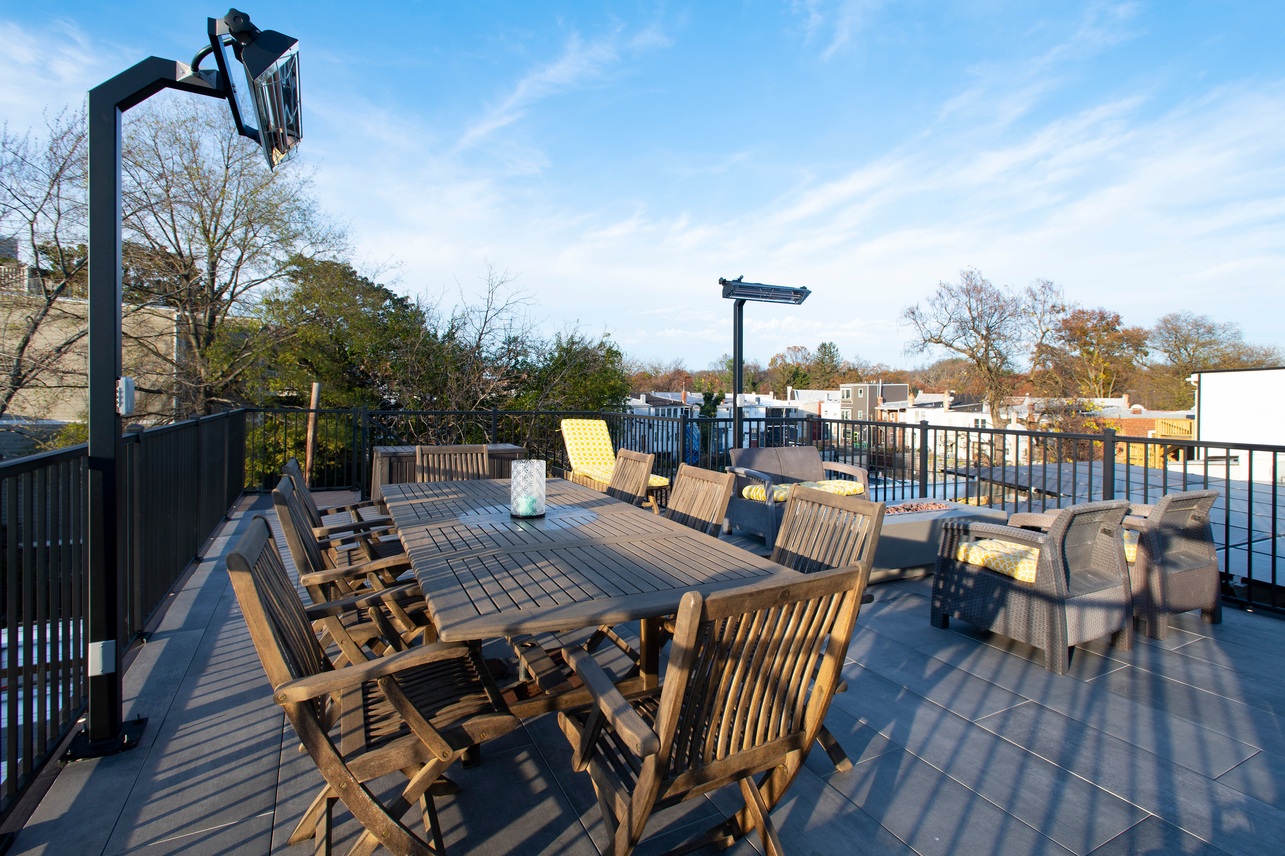 City townhouse Rooftop Deck with Archatrak Pavers